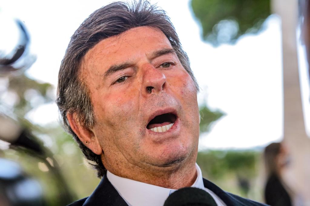 In Fux we don't trust - O Bastidor