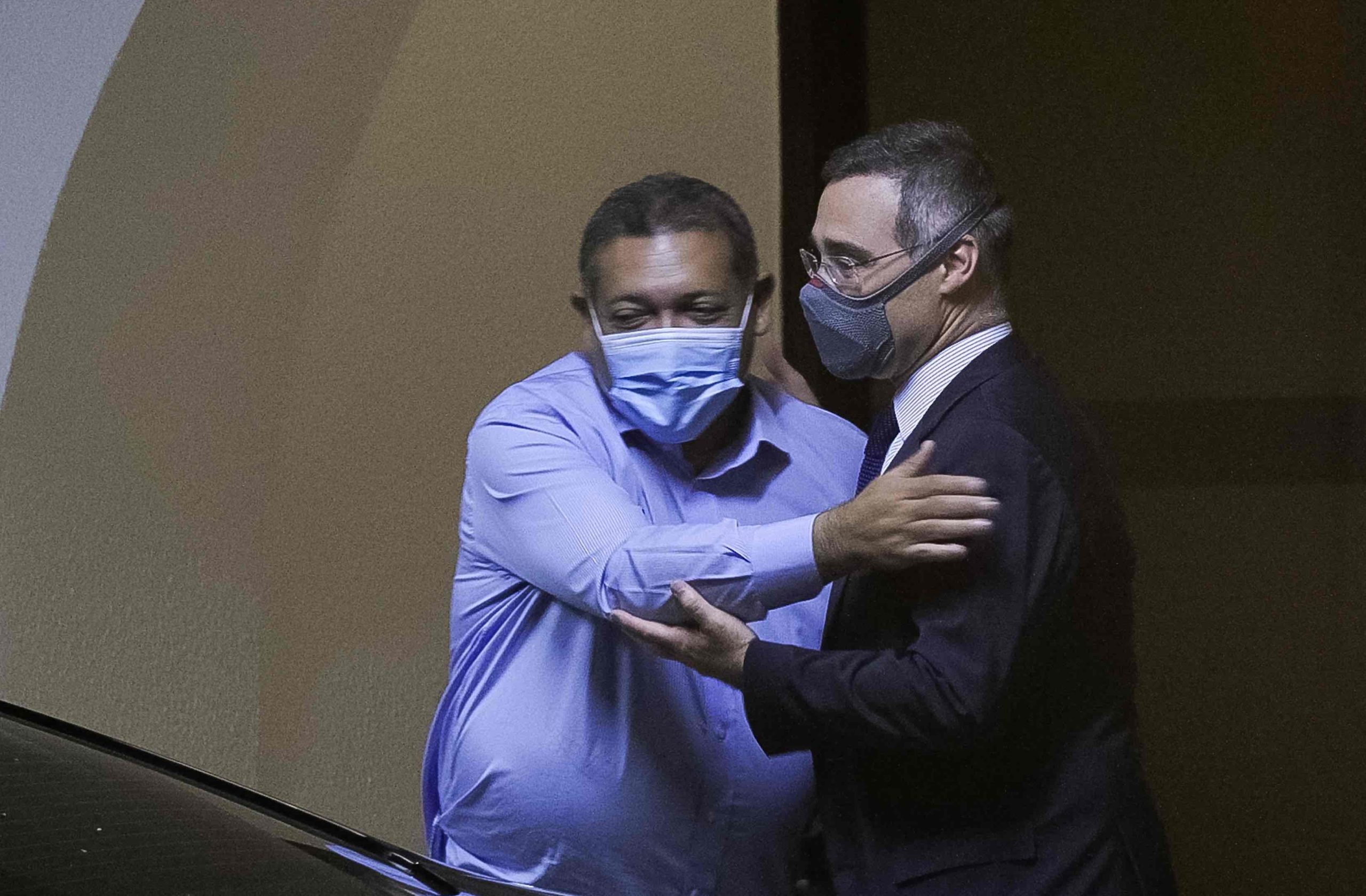 A dupla bolsonarista - O Bastidor