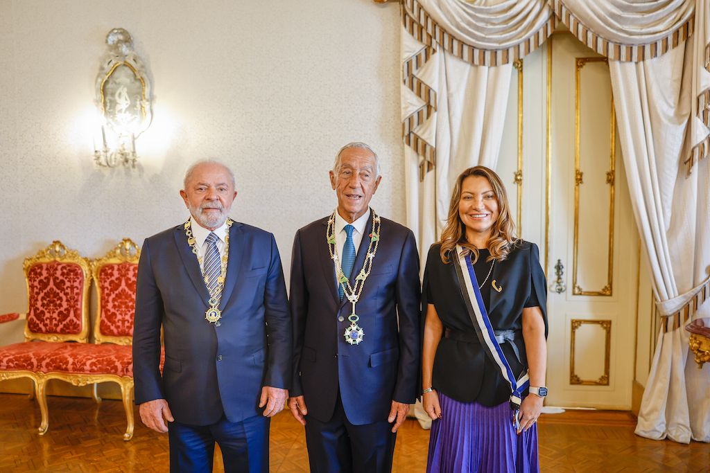 Vítima de ofensa em Portugal - O Bastidor